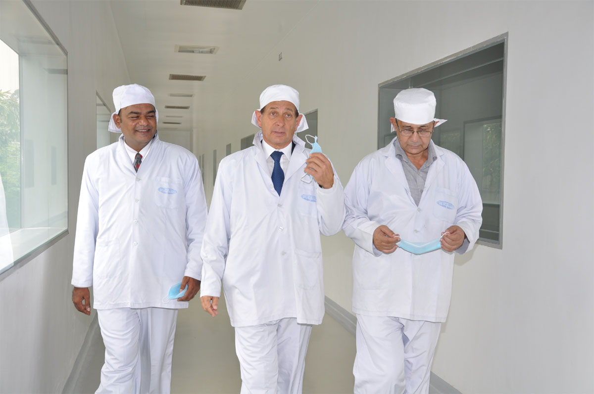 Photo Gallery :: HiGlance Laboratories